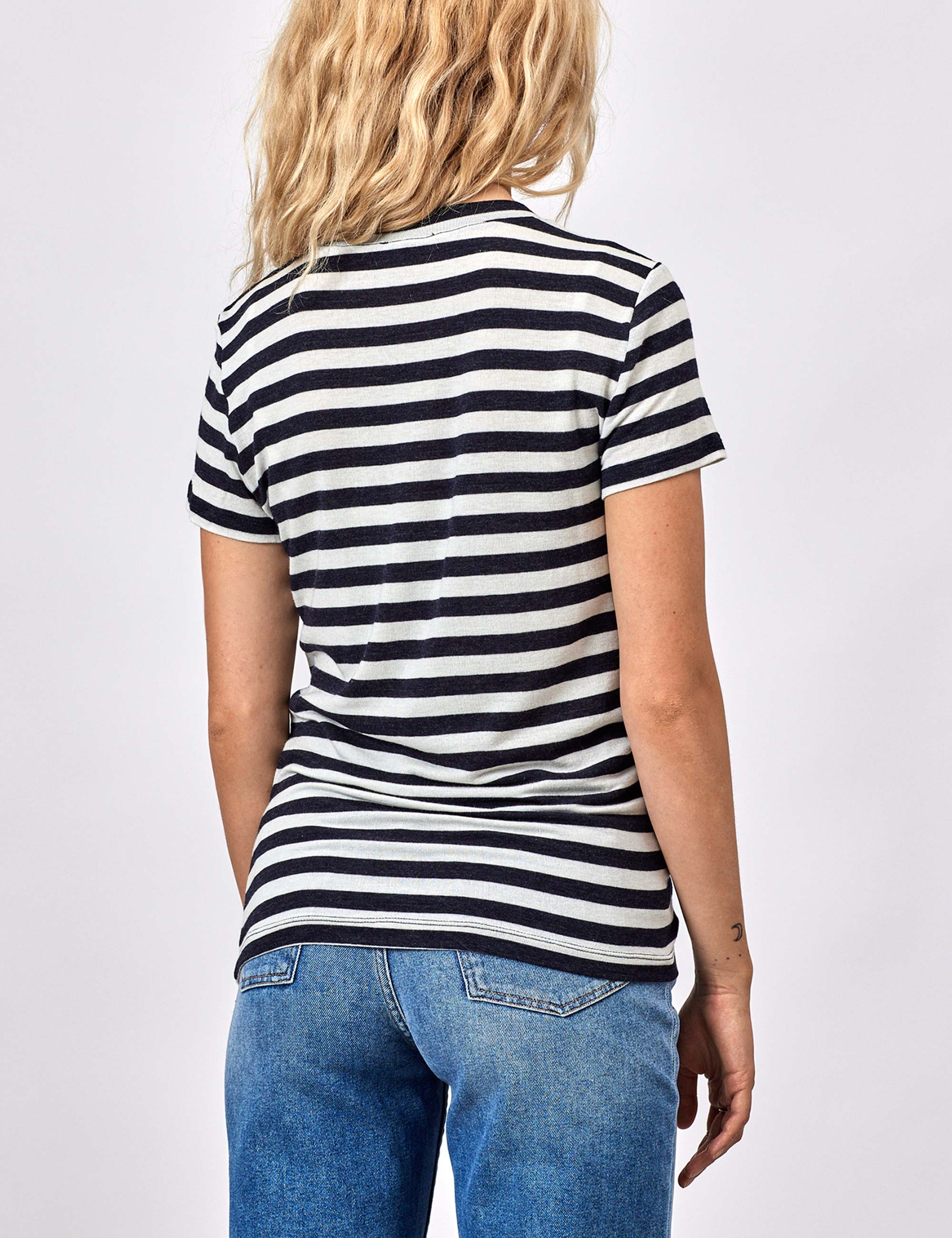 Estelle tee off white/navy stripes – Stig P